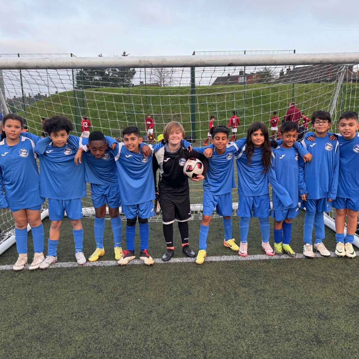Roxeth Primary School - Y6 Football