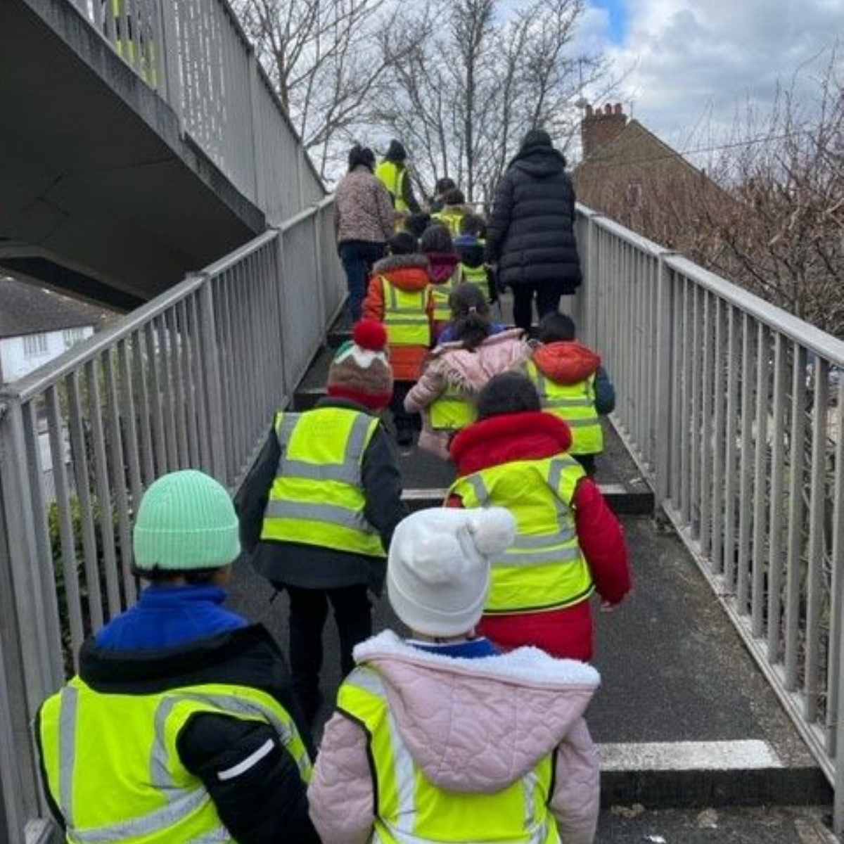 Roxeth Primary School - A walk through South Harrow for Reception!