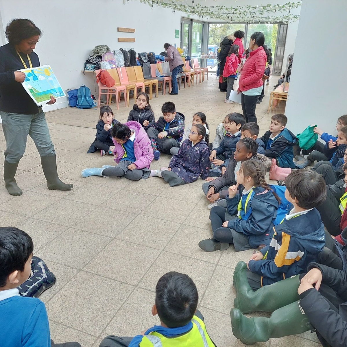 Roxeth Primary School - Yr3 trip to Cassiobury Park